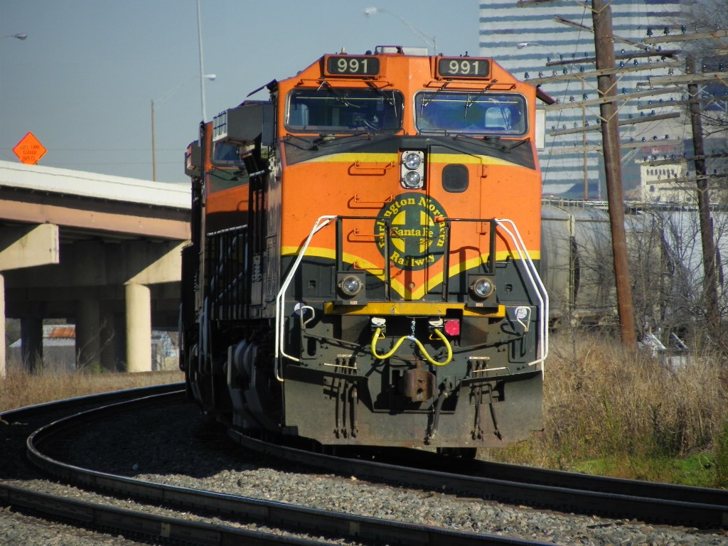 BNSF C44-9W 991